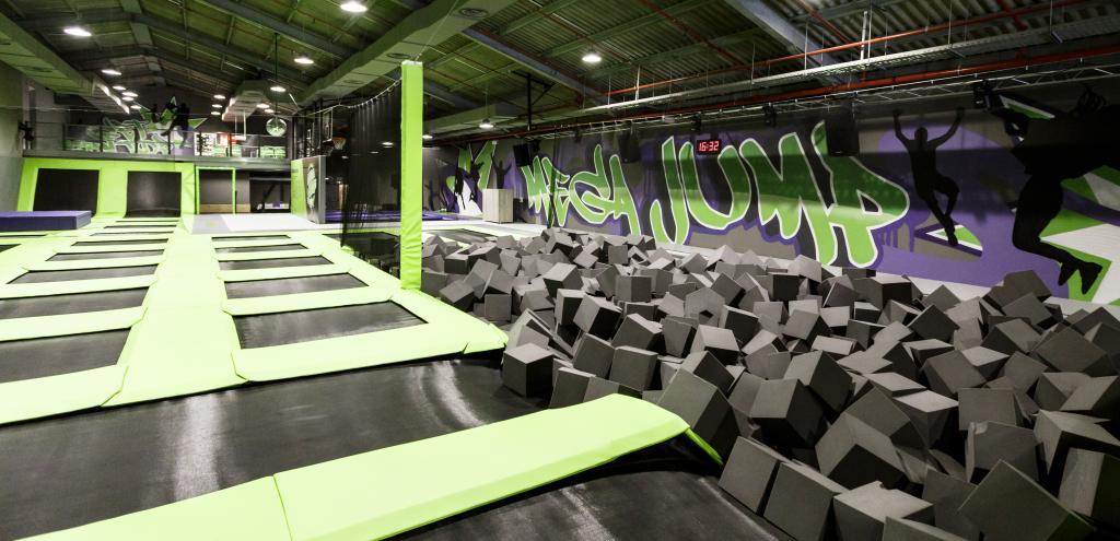 Megajump | Interiorismo, decoración y equipamiento para alojamientos y ...